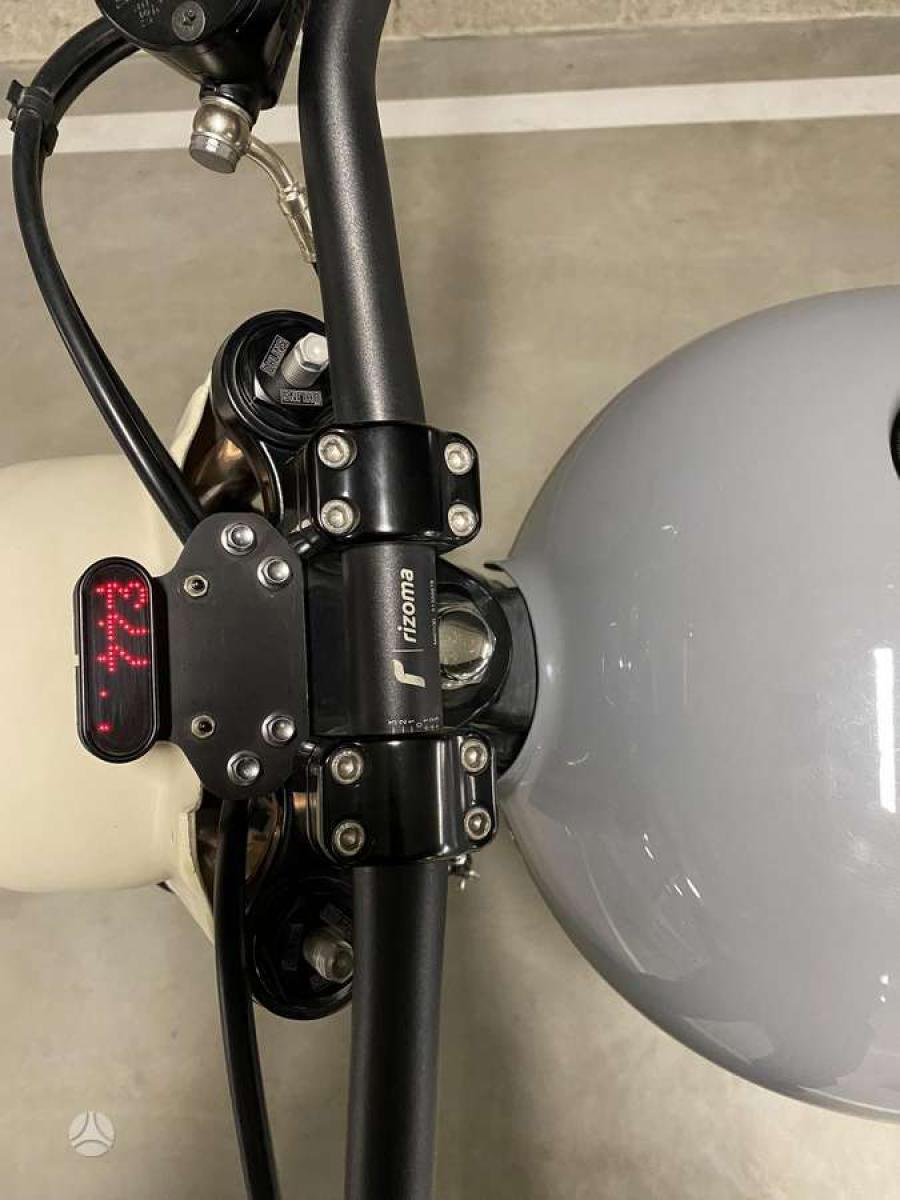 Triumph Bonneville 2014 Kauņa, ar dzinēja tilpumu 0.90 L un nobraukumu 1 tūkst. km par 8500 €, foto 15 vietnē AUTOMOTO.COM.LV