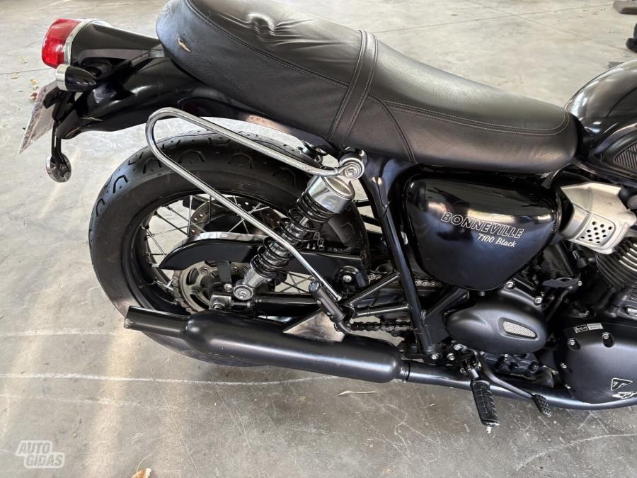 Triumph Bonneville 2017 Kelmė, ar dzinēja tilpumu 0.90 L un nobraukumu 10 tūkst. km par 1630 €, foto 12 vietnē AUTOMOTO.COM.LV