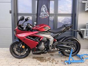 Triumph Daytona 2024 Kauņa, ar dzinēja tilpumu 0.66 L un nobraukumu 6 tūkst. km par 5350 €, foto 5 vietnē AUTOMOTO.COM.LV
