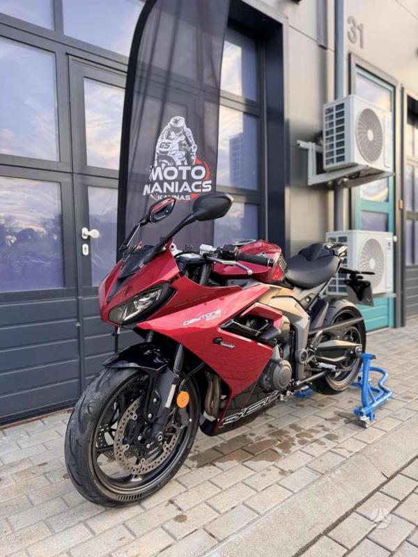 Triumph Daytona 2024 Kauņa, ar dzinēja tilpumu 0.66 L un nobraukumu 6 tūkst. km par 5350 €, foto 5 vietnē AUTOMOTO.COM.LV