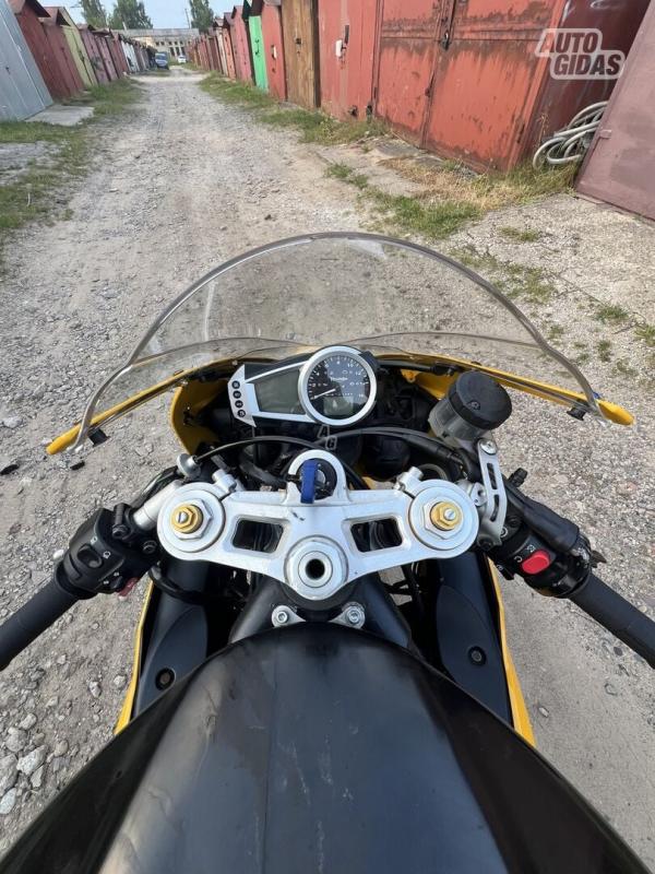 Dzeltens Triumph Daytona 2007 Viļņa, ar dzinēja tilpumu 0.00 L un nobraukumu 53 tūkst. km par 3100 €, foto 6 vietnē AUTOMOTO.COM.LV