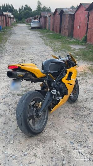 Dzeltens Triumph Daytona 2007 Viļņa, ar dzinēja tilpumu 0.00 L un nobraukumu 53 tūkst. km par 2400 €, foto 6 vietnē AUTOMOTO.COM.LV