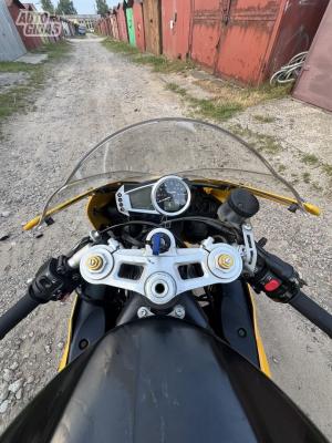 Dzeltens Triumph Daytona 2007 Viļņa, ar dzinēja tilpumu 0.00 L un nobraukumu 53 tūkst. km par 2400 €, foto 7 vietnē AUTOMOTO.COM.LV