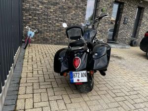 Black Triumph Rocket III 2006 in Trakai, with an engine capacity of 2.30 L and mileage of 40 thousand km for 5500 €, photo 4 on AUTOMOTO.COM.LV