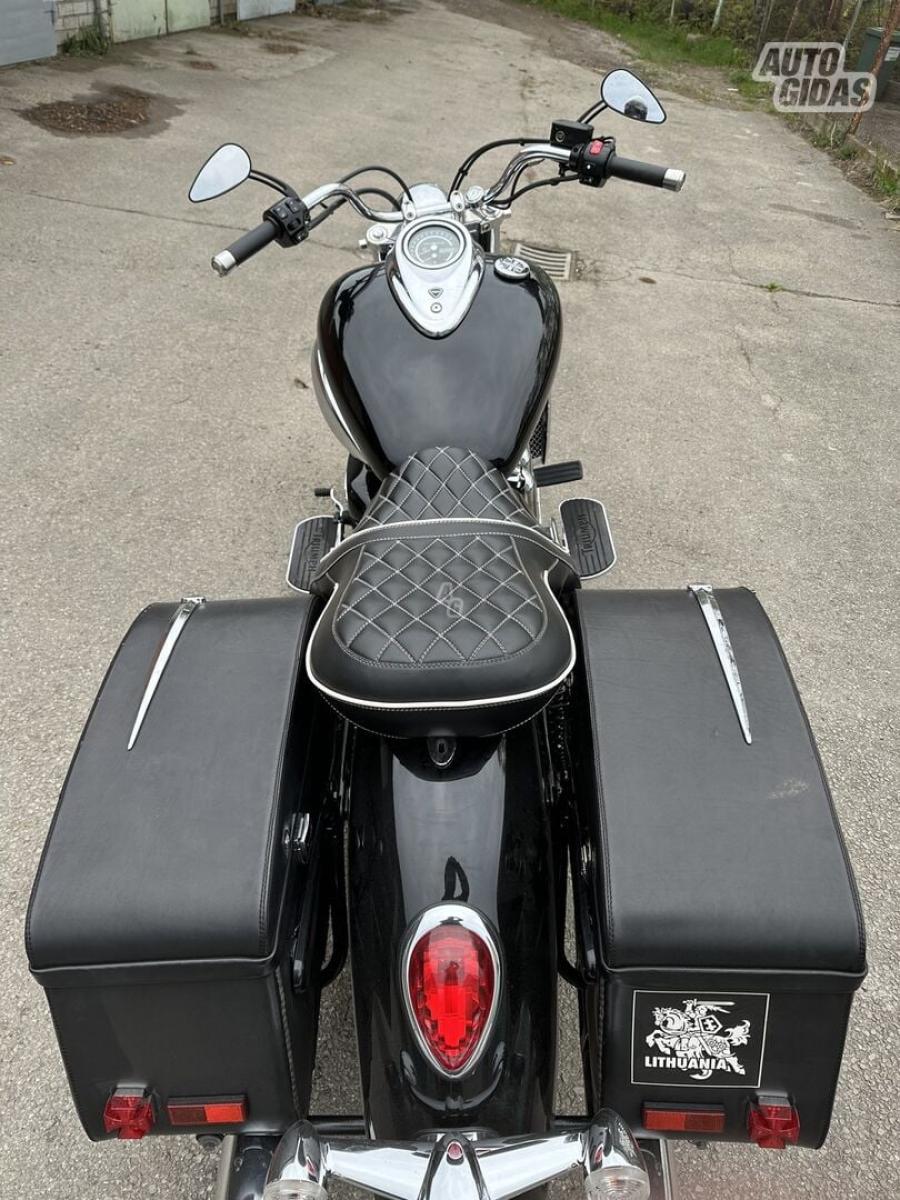 Black Triumph Rocket III 2008 in Klaipeda, with an engine capacity of 2.30 L and mileage of 42 thousand km for 4500 €, photo 6 on AUTOMOTO.COM.LV