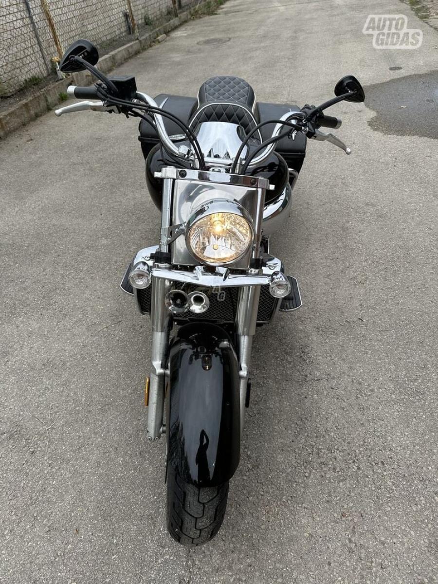 Black Triumph Rocket III 2008 in Klaipeda, with an engine capacity of 2.30 L and mileage of 42 thousand km for 4500 €, photo 7 on AUTOMOTO.COM.LV