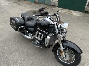 Black Triumph Rocket III 2008 in Klaipeda, with an engine capacity of 2.30 L and mileage of 42 thousand km for 4500 €, photo 9 on AUTOMOTO.COM.LV