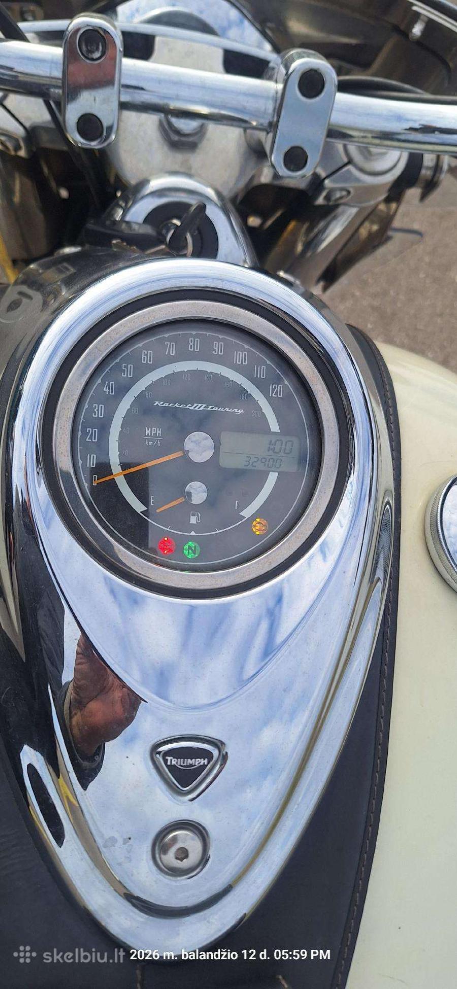 Melns Triumph Rocket III 2009 Kauņa, ar dzinēja tilpumu 2.30 L un nobraukumu 52 tūkst. km par 8600 €, foto 4 vietnē AUTOMOTO.COM.LV