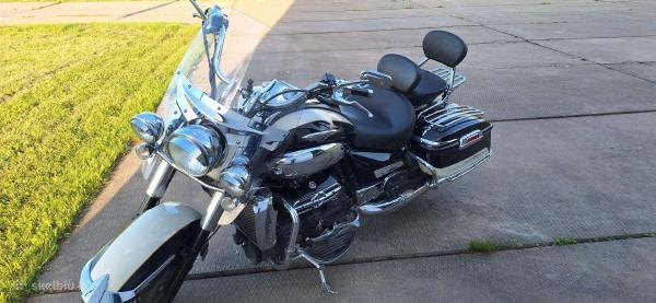 Melns Triumph Rocket III 2009 Kauņa, ar dzinēja tilpumu 2.30 L un nobraukumu 52 tūkst. km par 8600 €, foto 7 vietnē AUTOMOTO.COM.LV