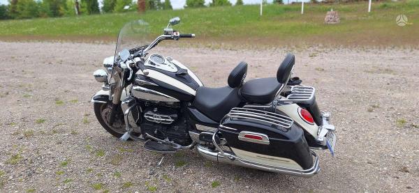 Triumph Rocket III 2009 in Kaunas, with an engine capacity of 2.30 L and mileage of 52 thousand km for 8100 €, photo 3 on AUTOMOTO.COM.LV