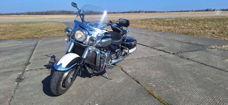 Triumph Rocket III 2009 in Kaunas, with an engine capacity of 2.30 L and mileage of 52 thousand km for 8100 €, photo 8 on AUTOMOTO.COM.LV