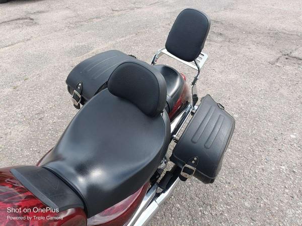 Red Triumph Rocket III 2004 in Jonava, with an engine capacity of 2.30 L and mileage of 63 thousand km for 6500 €, photo 8 on AUTOMOTO.COM.LV