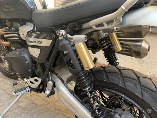 Черный Триумф Scrambler 2025 в Вильнюс, объемом двигателя 1.20 л и пробегом 0 тыс. км за 11200 €, фото 5 на AUTOMOTO.COM.LV