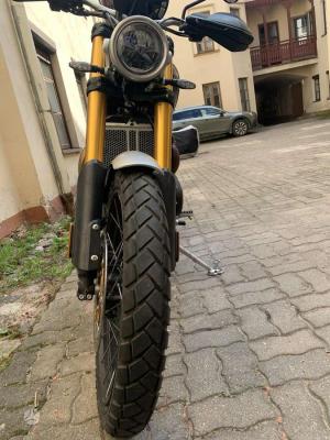Melns Triumph Scrambler 2025 Viļņa, ar dzinēja tilpumu 1.20 L un nobraukumu 0 tūkst. km par 11200 €, foto 8 vietnē AUTOMOTO.COM.LV