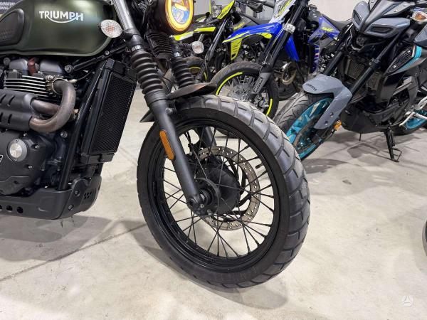 Зеленый Триумф Scrambler 2017 в Шяуляй, объемом двигателя 0.90 л и пробегом 23 тыс. км за 4990 €, фото 5 на AUTOMOTO.COM.LV
