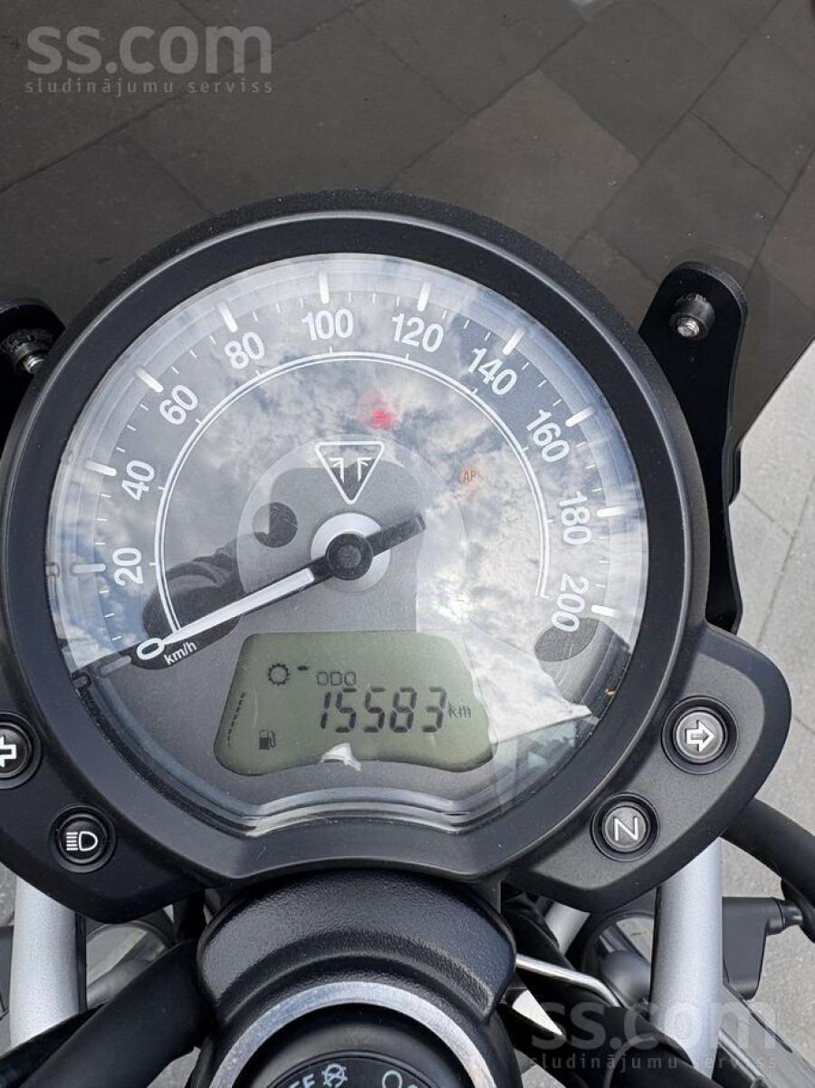 Triumph Scrambler 2018 in Riga, with an engine capacity of 0.90 L and mileage of 0 thousand km for 6800 €, photo 6 on AUTOMOTO.COM.LV
