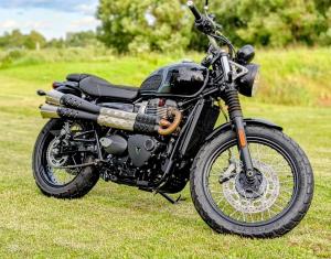 Триумф Scrambler 2024 в Вильнюс, объемом двигателя 0.90 л и пробегом 1 тыс. км за 7490 €, фото  на AUTOMOTO.COM.LV