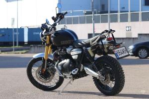 Triumph Scrambler 2025 Viļņa, ar dzinēja tilpumu 1.20 L un nobraukumu 17 tūkst. km par 13500 €, foto 5 vietnē AUTOMOTO.COM.LV