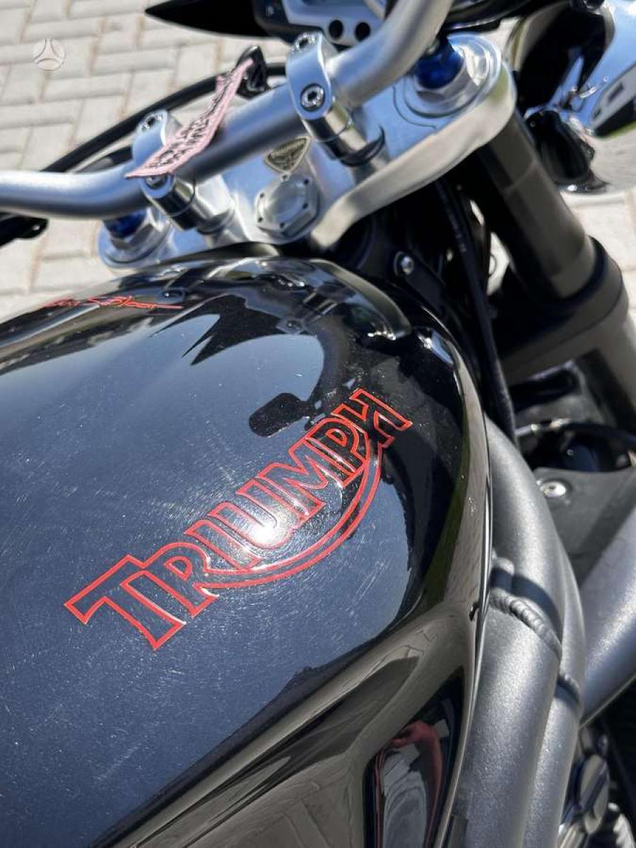 Black Triumph Speed Triple 2009 in Klaipeda, with an engine capacity of 1.05 L and mileage of 60 thousand km for 3700 €, photo 8 on AUTOMOTO.COM.LV