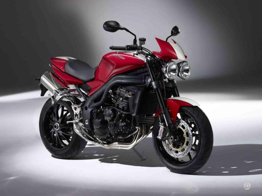 Black Triumph Speed Triple 2010 in Klaipeda, with an engine capacity of 1.05 L and mileage of 52 thousand km for 4500 €, photo 6 on AUTOMOTO.COM.LV