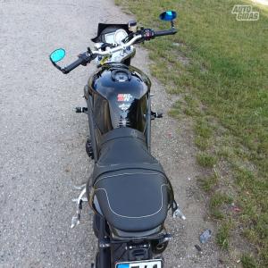 Melns Triumph Speed Triple 2010 Klaipėda, ar dzinēja tilpumu 1.05 L un nobraukumu 52 tūkst. km par 3800 €, foto 7 vietnē AUTOMOTO.COM.LV