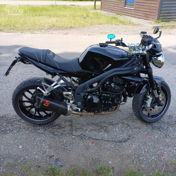 Melns Triumph Speed Triple 2010 Klaipėda, ar dzinēja tilpumu 1.05 L un nobraukumu 52 tūkst. km par 3800 €, foto 11 vietnē AUTOMOTO.COM.LV