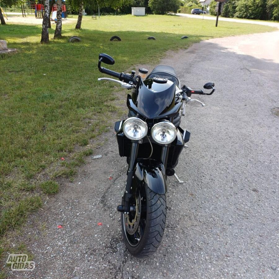 Melns Triumph Speed Triple 2010 Klaipėda, ar dzinēja tilpumu 1.05 L un nobraukumu 52 tūkst. km par 3800 €, foto 12 vietnē AUTOMOTO.COM.LV