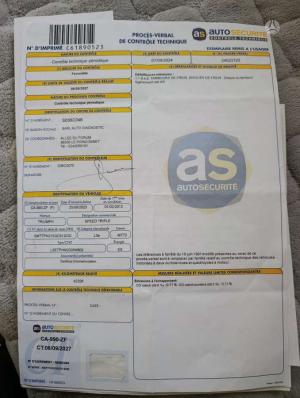 Black Triumph Speed Triple 2012 in Vievis, with an engine capacity of 1.05 L and mileage of 48 thousand km for 4300 €, photo 16 on AUTOMOTO.COM.LV