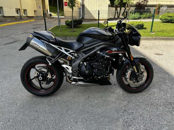 Grey Triumph Speed Triple 2019 in Vilnius, with an engine capacity of 1.05 L and mileage of 18 thousand km for 6999 €, photo 10 on AUTOMOTO.COM.LV