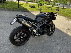 Grey Triumph Speed Triple 2019 in Vilnius, with an engine capacity of 1.05 L and mileage of 18 thousand km for 6999 €, photo 17 on AUTOMOTO.COM.LV