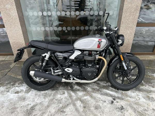 Pelēks Triumph Speed Triple 2025 Viļņa, ar dzinēja tilpumu 0.90 L un nobraukumu 0 tūkst. km par 10890 €, foto 1 vietnē AUTOMOTO.COM.LV
