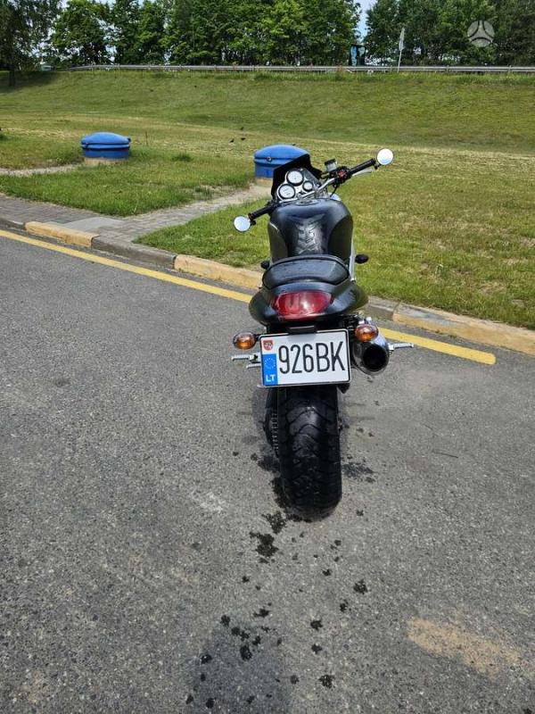 Triumph Speed Triple 1998 in Trakai, with an engine capacity of 1.00 L and mileage of 50 thousand km for 950 €, photo 6 on AUTOMOTO.COM.LV