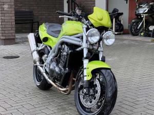 Triumph Speed Triple 2000 in Vilnius, with an engine capacity of 0.96 L and mileage of 31 thousand km for 2300 €, photo 3 on AUTOMOTO.COM.LV