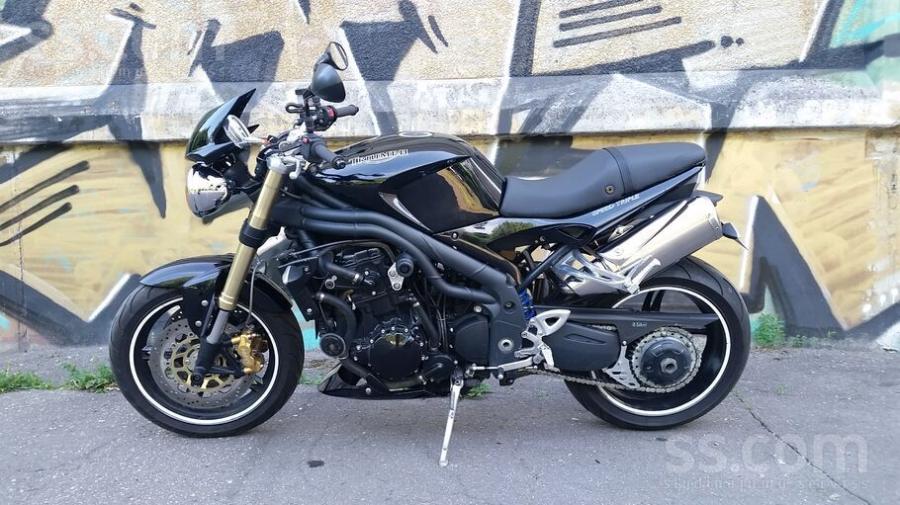 Триумф Speed Triple 2007 в Рига, объемом двигателя 1.05 л и пробегом 0 тыс. км за 3300 €, фото 3 на AUTOMOTO.COM.LV