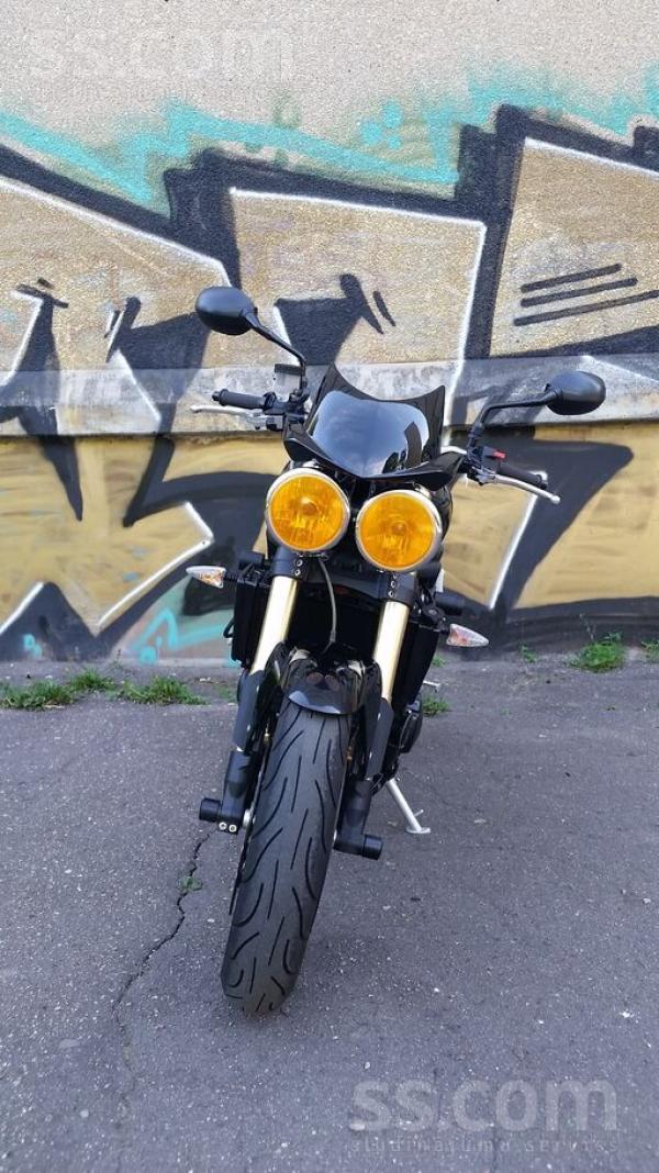 Триумф Speed Triple 2007 в Рига, объемом двигателя 1.05 л и пробегом 0 тыс. км за 3300 €, фото 3 на AUTOMOTO.COM.LV