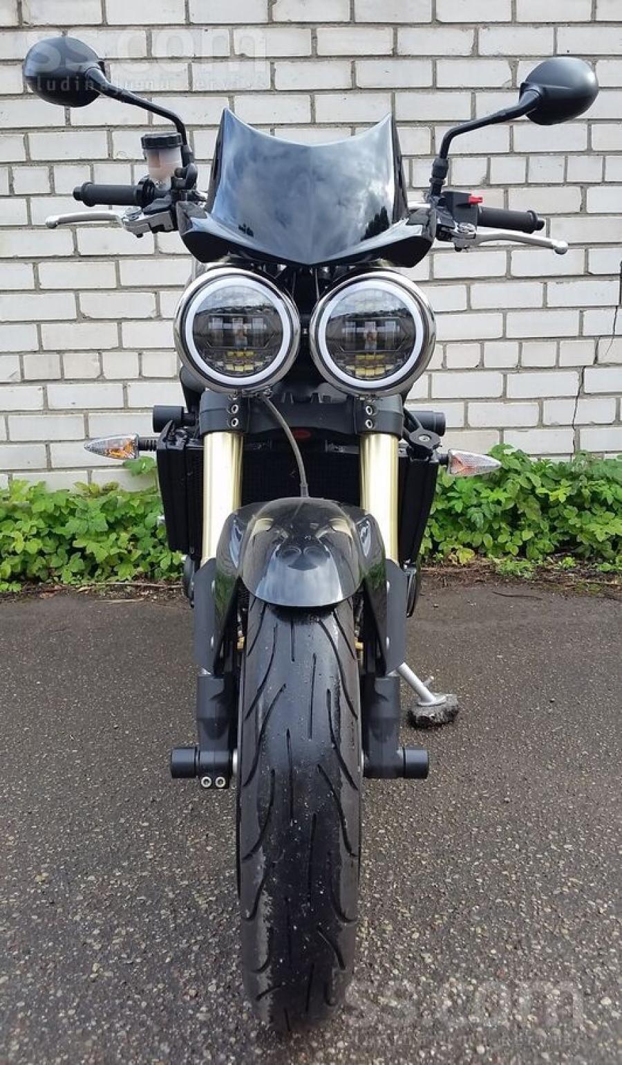 Триумф Speed Triple 2007 в Рига, объемом двигателя 1.05 л и пробегом 0 тыс. км за 3300 €, фото 7 на AUTOMOTO.COM.LV