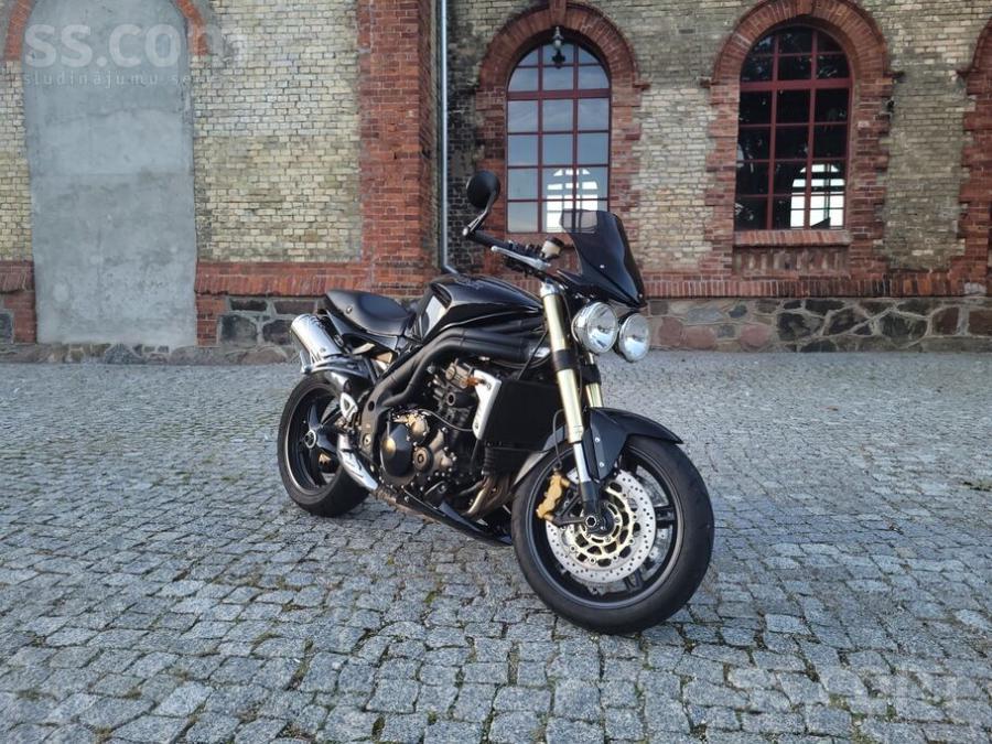 Триумф Speed Triple 2008 в Вентспилс, объемом двигателя 1.05 л и пробегом 0 тыс. км за 4100 €, фото 1 на AUTOMOTO.COM.LV