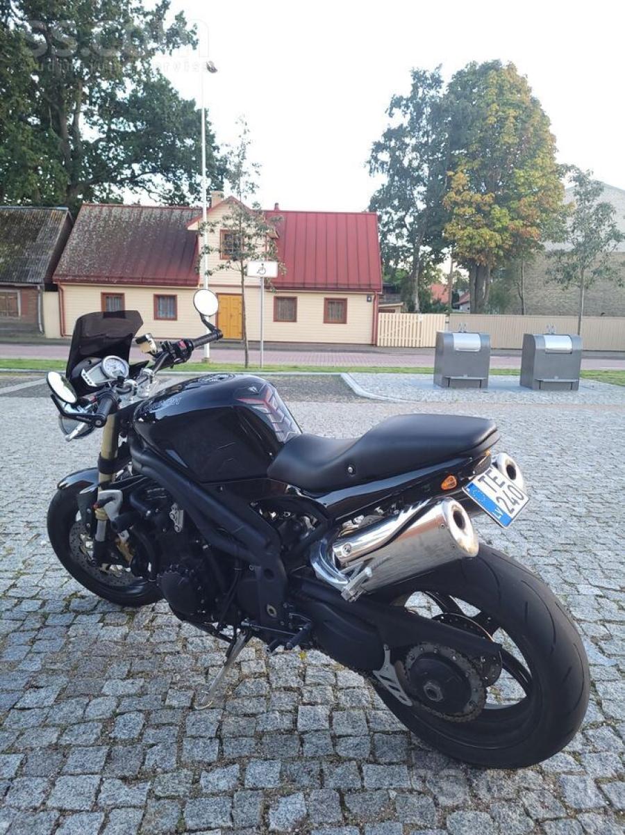 Триумф Speed Triple 2008 в Вентспилс, объемом двигателя 1.05 л и пробегом 0 тыс. км за 4100 €, фото 5 на AUTOMOTO.COM.LV