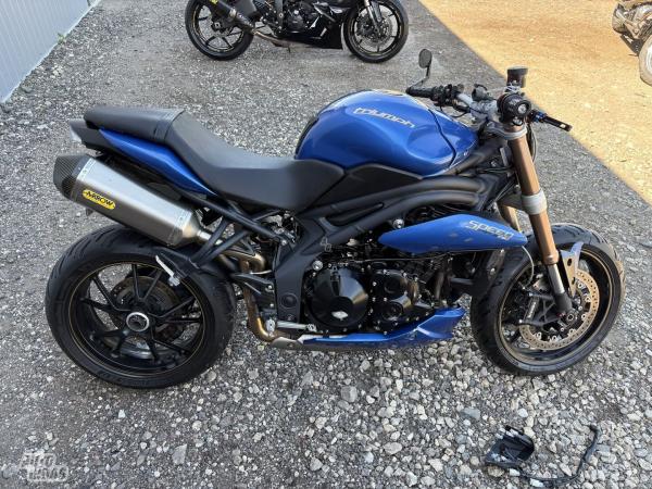 Triumph Speed Triple 2013 Kelmė, ar dzinēja tilpumu 1.05 L un nobraukumu 0 tūkst. km par 1830 €, foto 3 vietnē AUTOMOTO.COM.LV