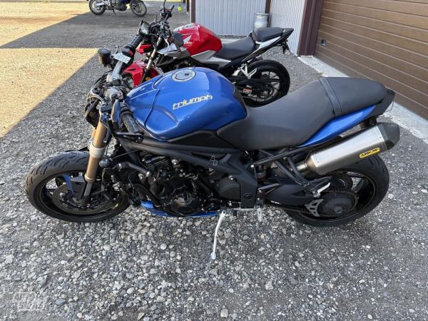 Triumph Speed Triple 2013 Kelmė, ar dzinēja tilpumu 1.05 L un nobraukumu 0 tūkst. km par 1830 €, foto 6 vietnē AUTOMOTO.COM.LV