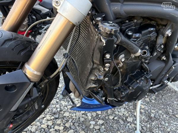Triumph Speed Triple 2013 Kelmė, ar dzinēja tilpumu 1.05 L un nobraukumu 0 tūkst. km par 1830 €, foto 9 vietnē AUTOMOTO.COM.LV