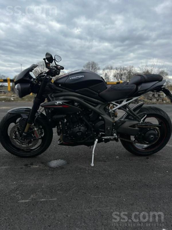 Triumph Speed Triple 2018 Rīga, ar dzinēja tilpumu 1.05 L un nobraukumu 0 tūkst. km par 6750 €, foto 2 vietnē AUTOMOTO.COM.LV
