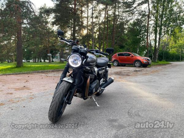Серый Триумф Speed Twin 2019 в Таллин, объемом двигателя 1.20 л и пробегом 13 тыс. км за 10600 €, фото 2 на AUTOMOTO.COM.LV