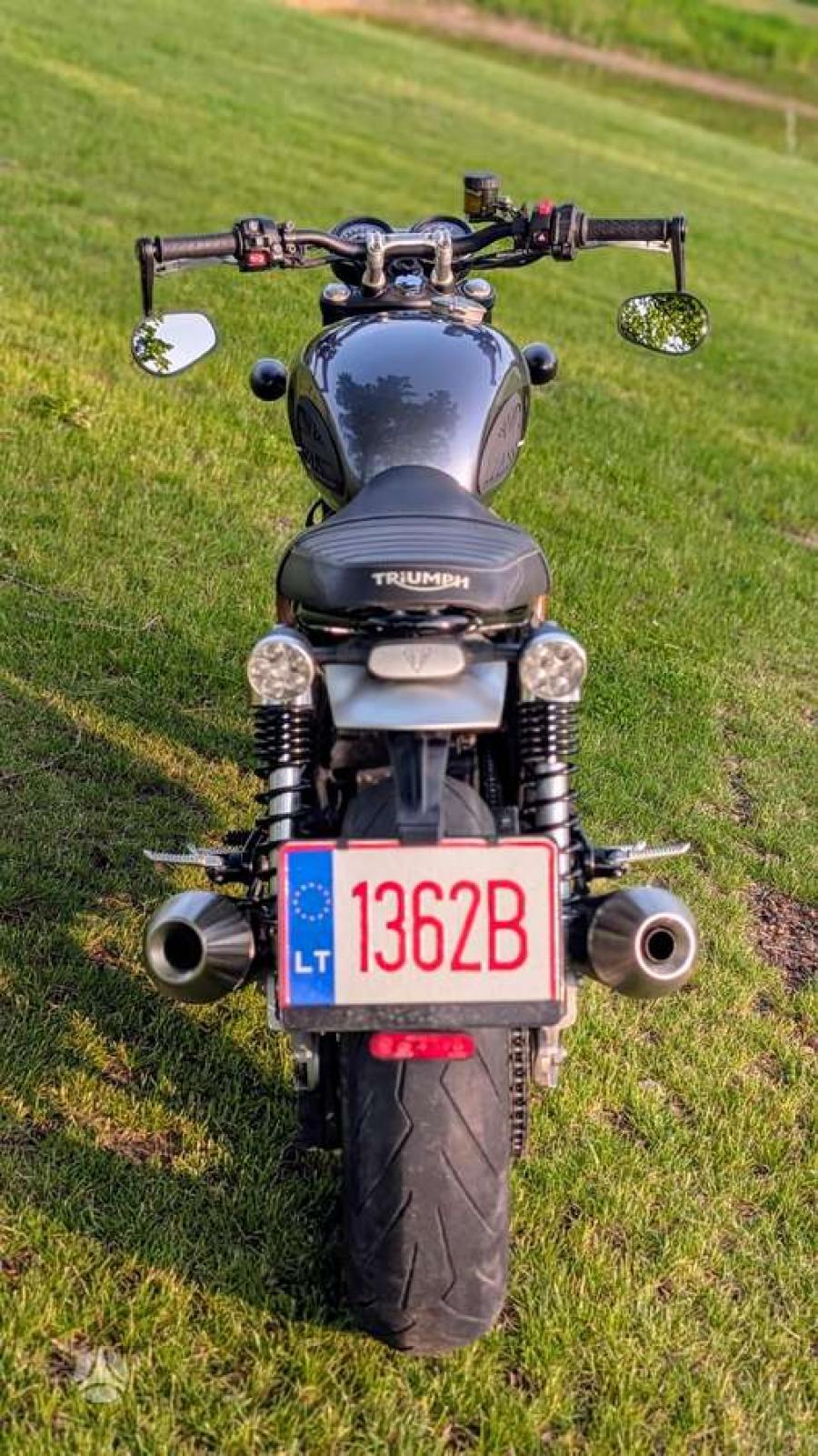 Triumph Speed Twin 2020 in Vilnius, with an engine capacity of 1.20 L and mileage of 8 thousand km for 7790 €, photo 8 on AUTOMOTO.COM.LV