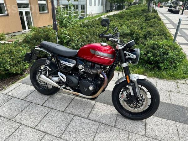 Triumph Speed Twin 2023 Rīga, ar dzinēja tilpumu 1.20 L un nobraukumu 0 tūkst. km par 9500 €, foto 3 vietnē AUTOMOTO.COM.LV