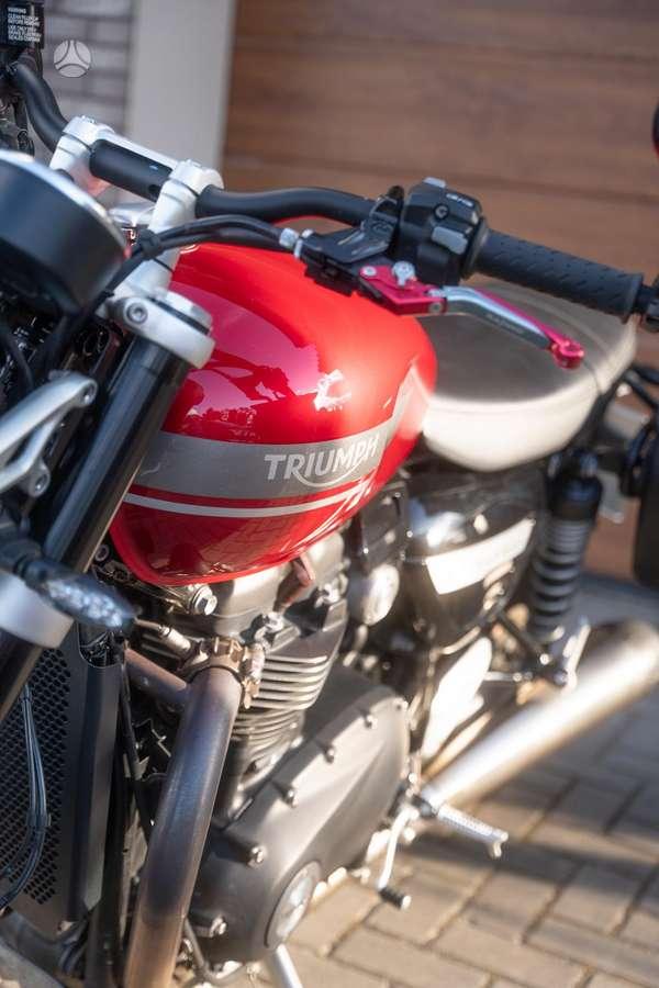 Sarkans Triumph Speed Twin 2023 Kauņa, ar dzinēja tilpumu 1.20 L un nobraukumu 9 tūkst. km par 8800 €, foto 5 vietnē AUTOMOTO.COM.LV