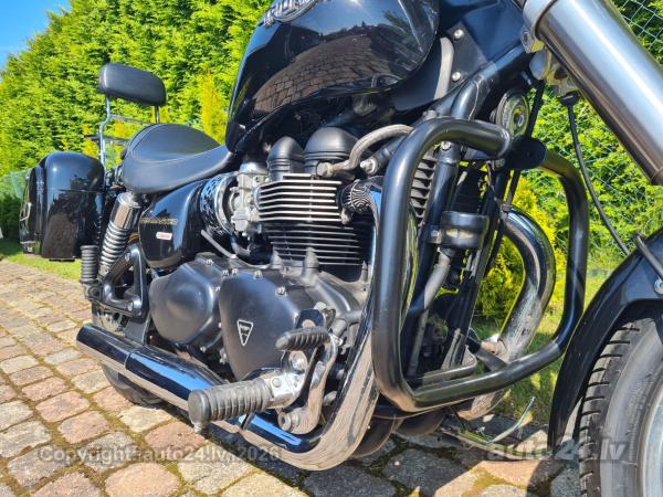 Черный Триумф Speedmaster 2012 в Таллин, объемом двигателя 0.87 л и пробегом 26 тыс. км за 8500 €, фото 9 на AUTOMOTO.COM.LV