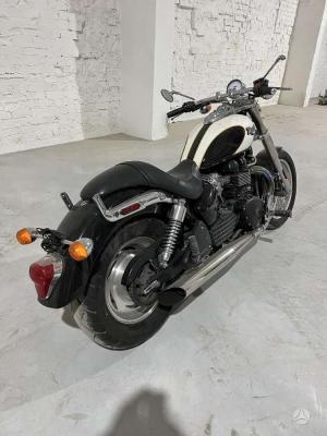 Triumph Speedmaster 2004 Šauļi, ar dzinēja tilpumu 0.87 L un nobraukumu 23 tūkst. km par 2799 €, foto 6 vietnē AUTOMOTO.COM.LV