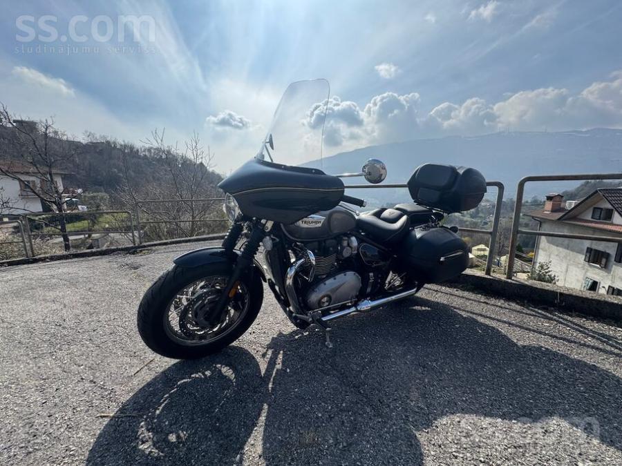 Triumph Speedmaster 2024 in Riga, with an engine capacity of 1.20 L and mileage of 0 thousand km for 9549 €, photo 1 on AUTOMOTO.COM.LV