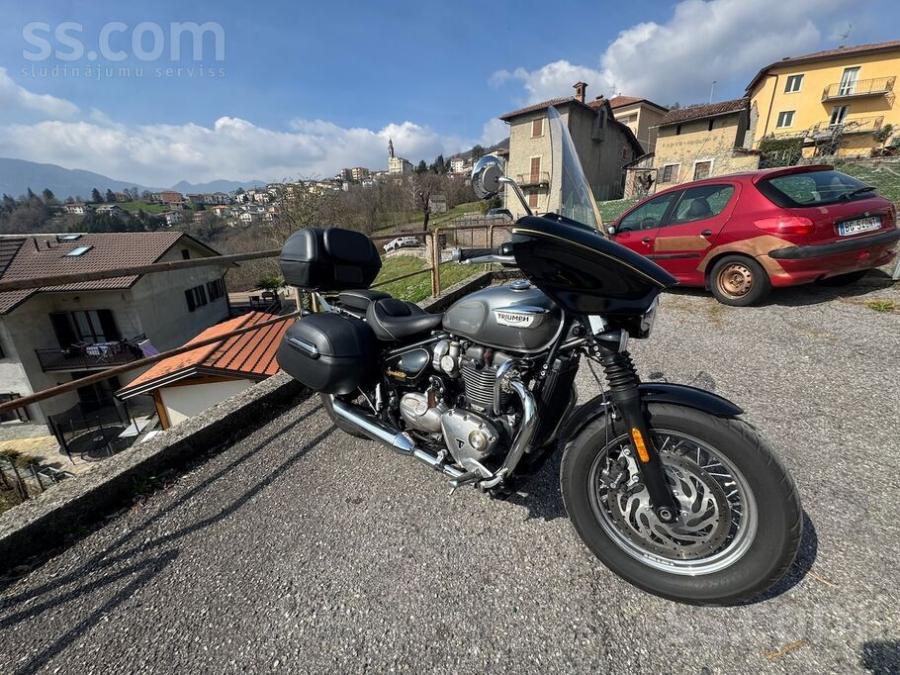 Triumph Speedmaster 2024 in Riga, with an engine capacity of 1.20 L and mileage of 0 thousand km for 9549 €, photo 4 on AUTOMOTO.COM.LV